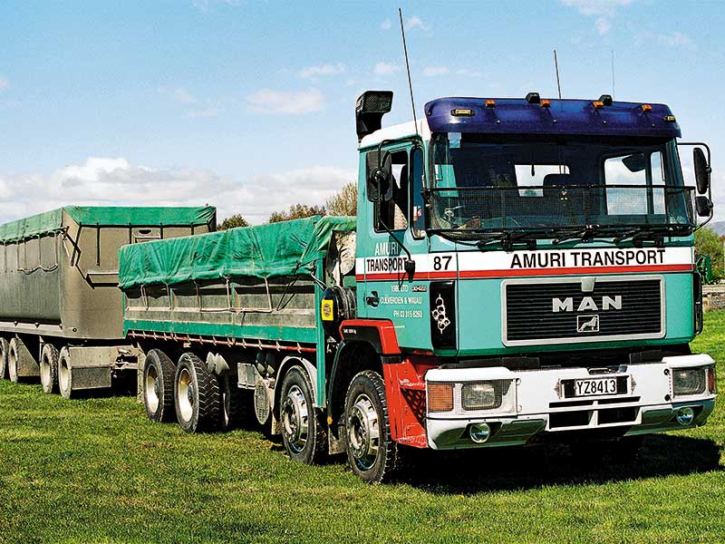Old School Trucks: Amuri Transport