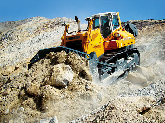 Liebherr PR 764 test